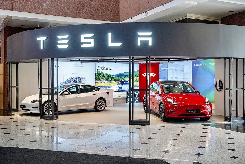 New Tesla Supercharging station to open in Toa Payoh - Sgcarmart