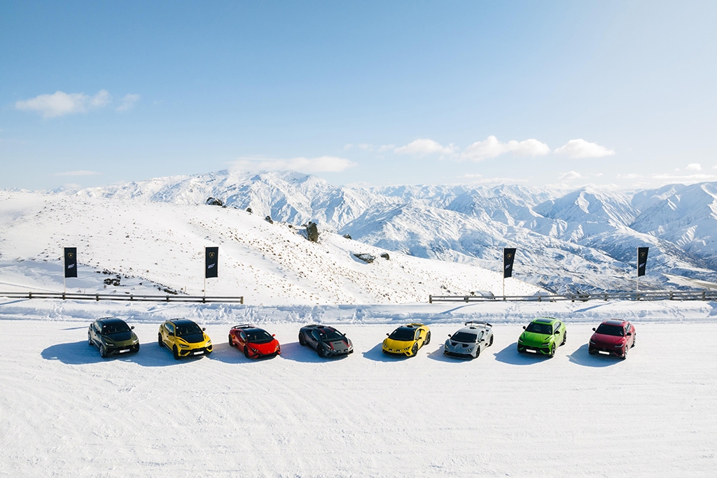 Lamborghini brings Esperienza Neve to New Zealand - Sgcarmart