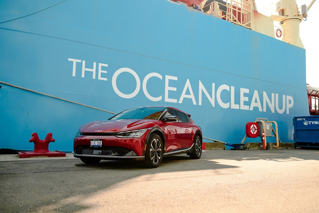 The Ocean Cleanup delivers record 55-ton ocean plastic haul - Sgcarmart