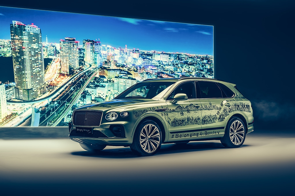Bentley unveils special hand-painted Bentayga - Sgcarmart