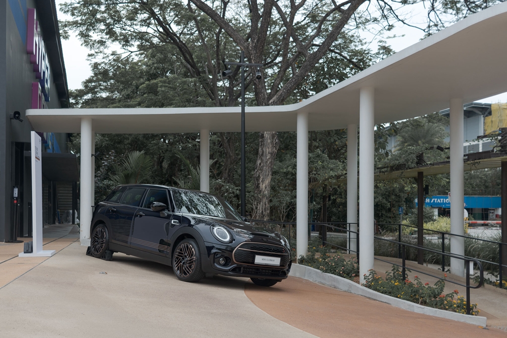 MINI sends off the Clubman with a Final Edition - Sgcarmart