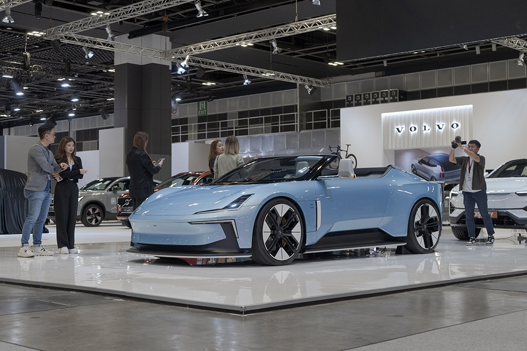 Polestar roadster concept exhibited at Suntec - Sgcarmart