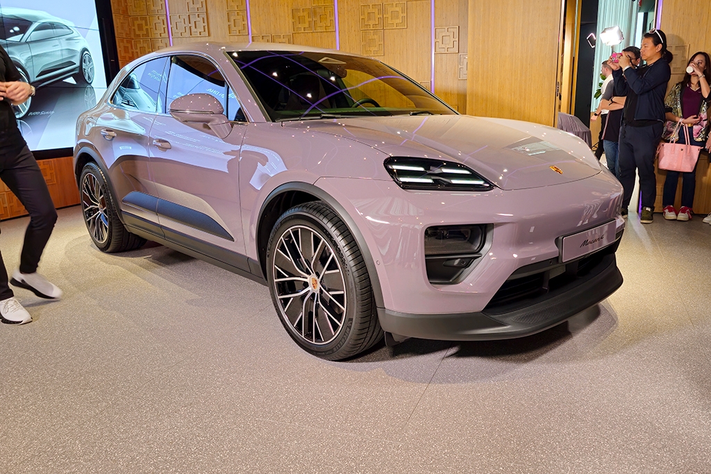 Porsche unveils the all-electric Macan in Singapore - Sgcarmart
