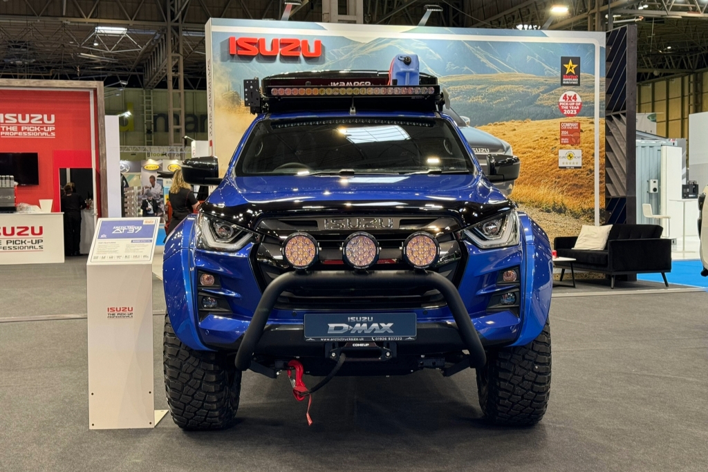 Isuzu and Arctic Trucks unveil a one-off show special - Sgcarmart