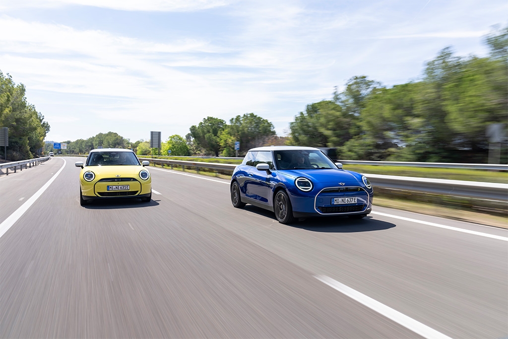 MINI debuts its all-new Cooper Electric in Sitges, Spain - Sgcarmart