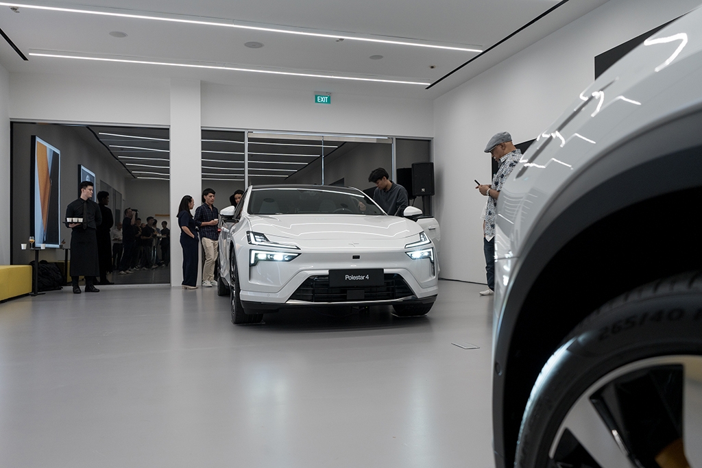 The Polestar 4 coupe SUV has been unveiled in Singapore - Sgcarmart