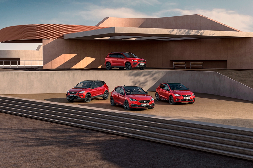 Seat reveals new FR Black edition models - Sgcarmart