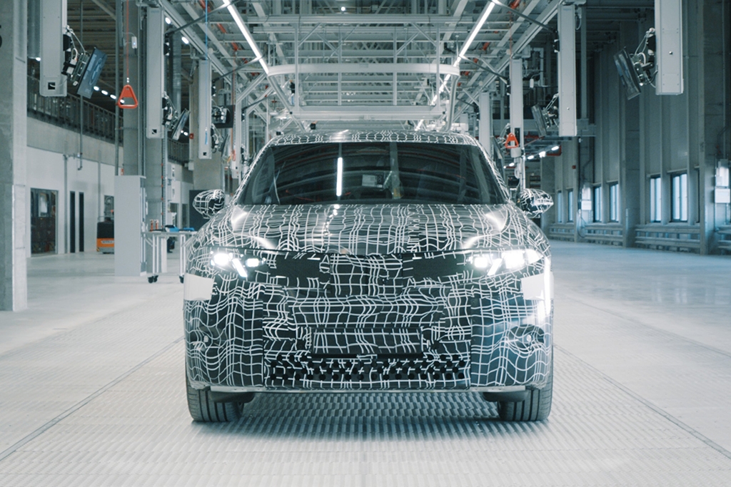 First BMW Neue Klasse test vehicles roll off production line - Sgcarmart