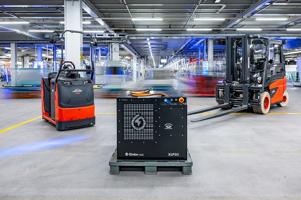 BMW launches hydrogen-powered logistics fleet - Sgcarmart