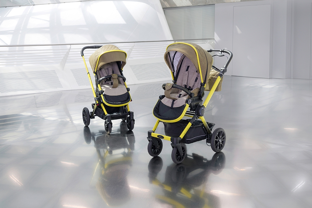 “Performance” pushchair added to Mercedes-Benz Collection - Sgcarmart
