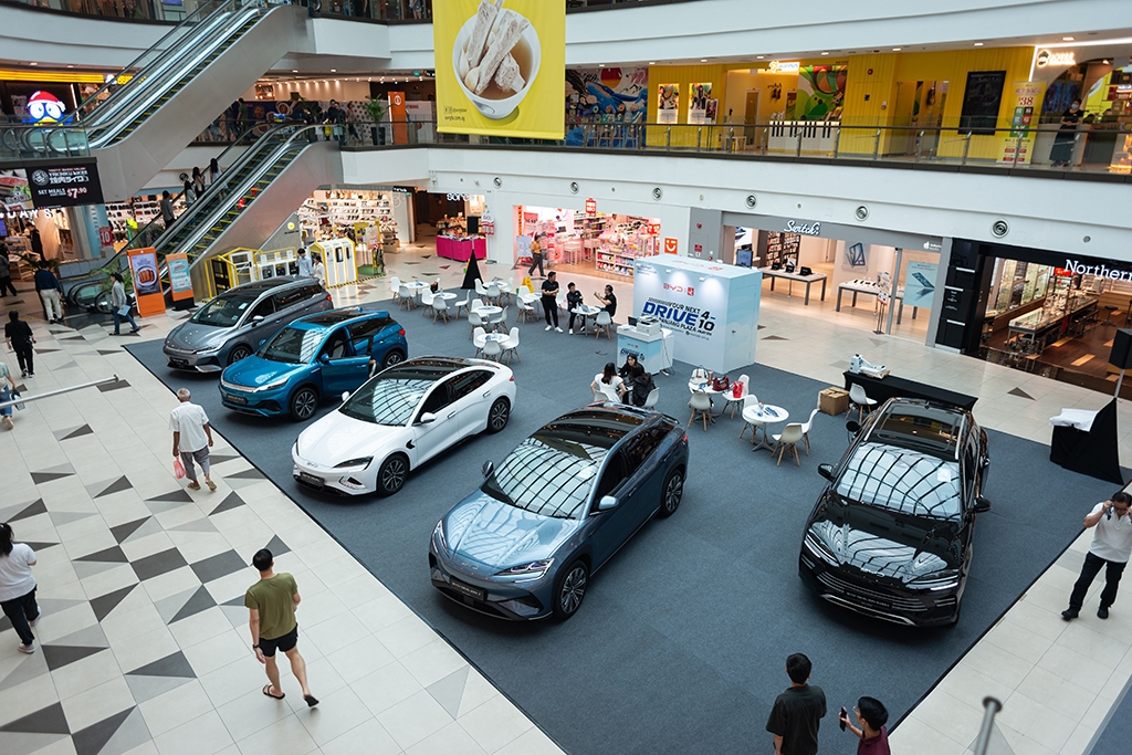 BYD by JC brings the hottest new cars to Bukit Panjang Plaza - Sgcarmart