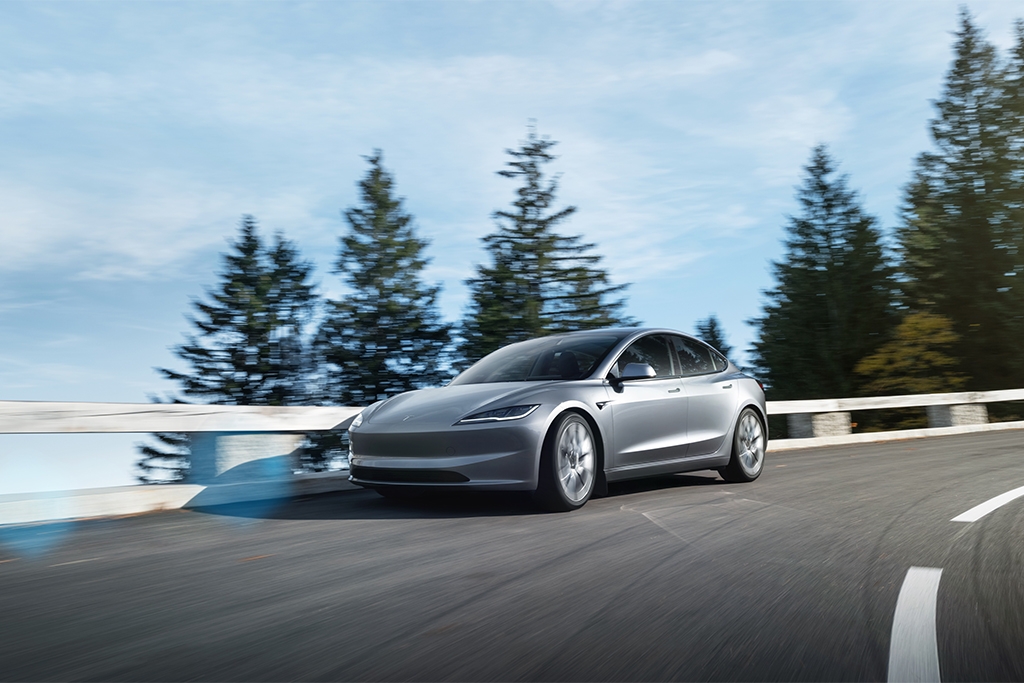 Tesla Singapore unveils new long-range variant of Model 3 - Sgcarmart