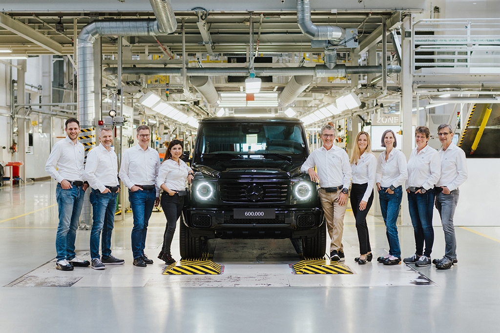 Mercedes-Benz builds 600,000th G-Class - Sgcarmart
