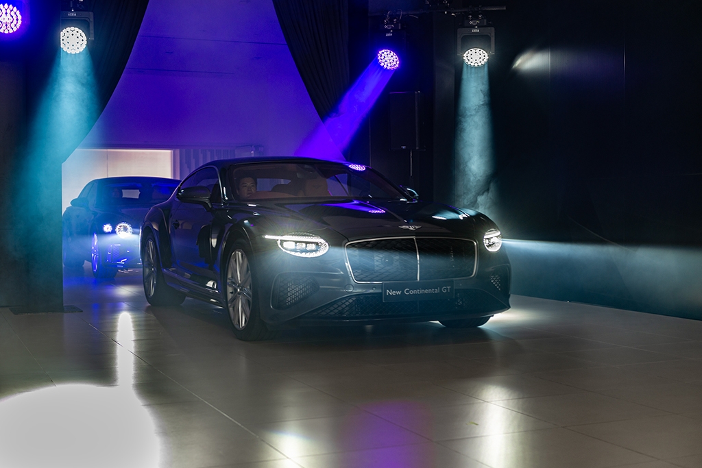 Bentley launches new Continental GT and Flying Spur models - Sgcarmart