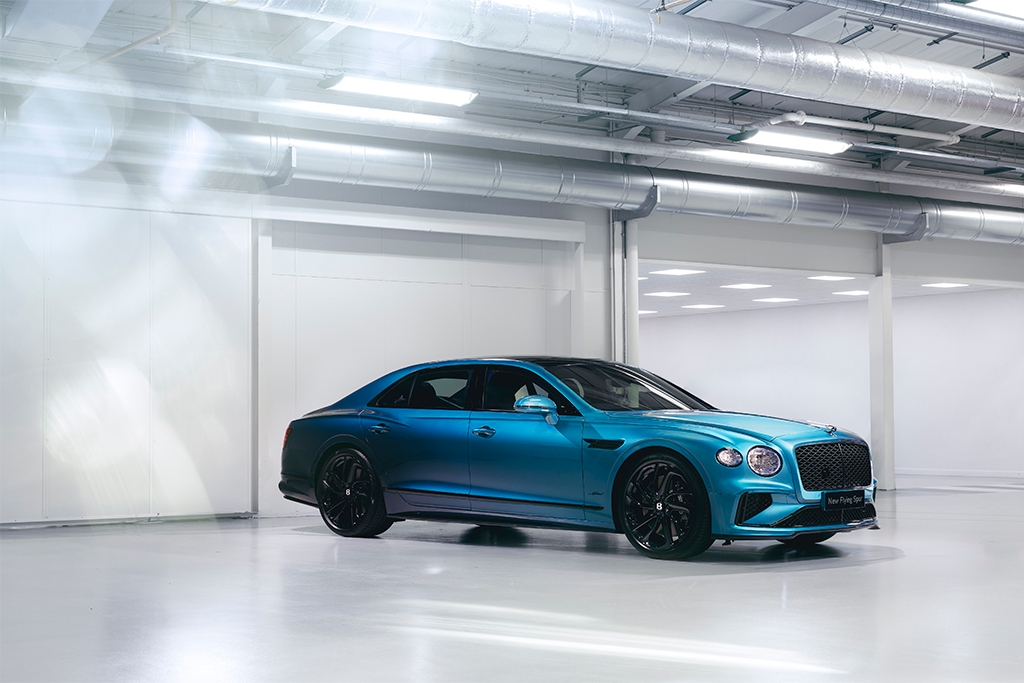 Bentley reveals new paint finish on its four-door sedan - Sgcarmart