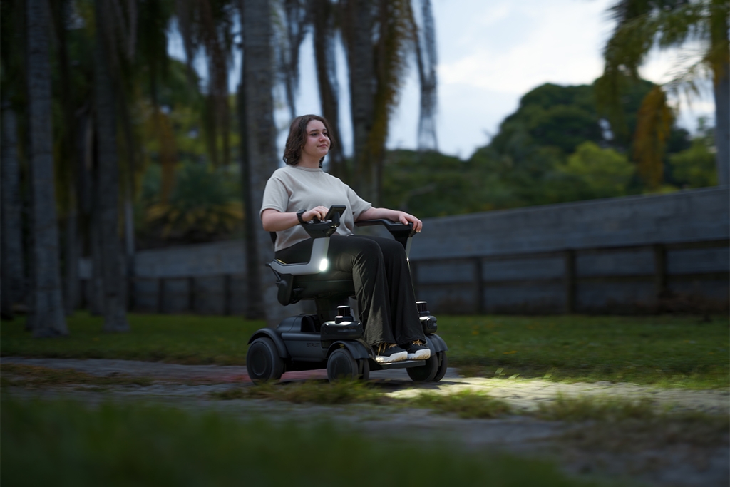 Strutt launches its new smart everyday vehicle at CES 2026 - Sgcarmart
