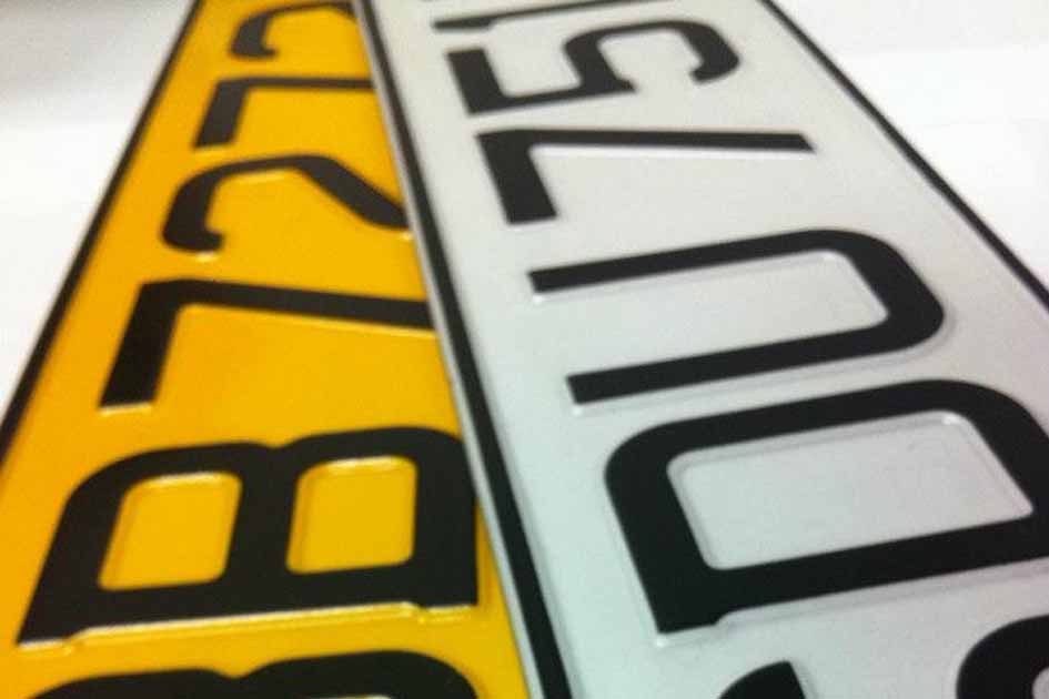 Chuan Heng Embossed Vehicle Plates with Standard Holders Bodykits ...